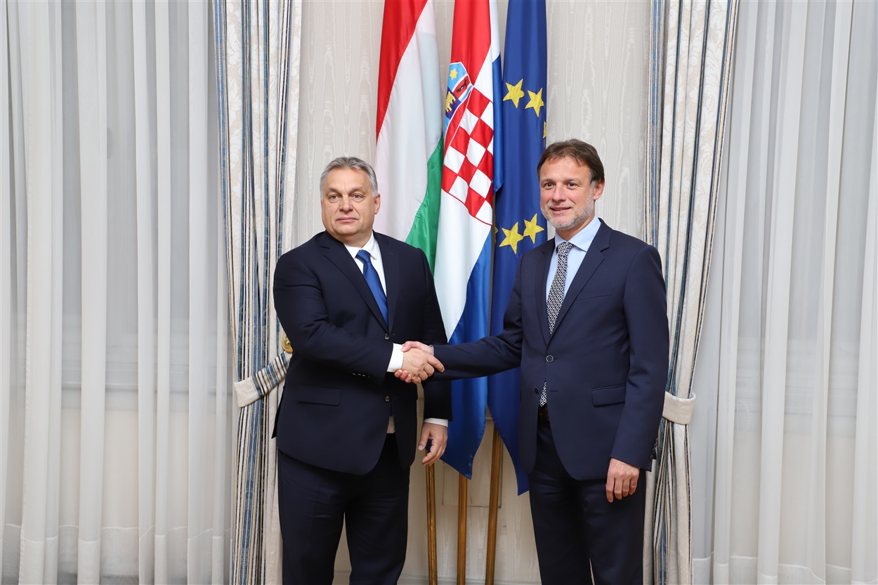 Croatian Parliament Speaker receives PMs who arrive in Zagreb for CEI ...