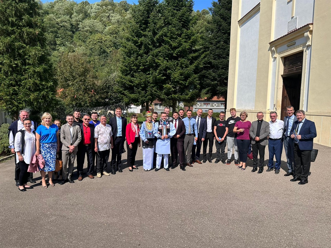 Predsjednica Odbora za Hrvate izvan Republike Hrvatske Zdravka Bušić ...